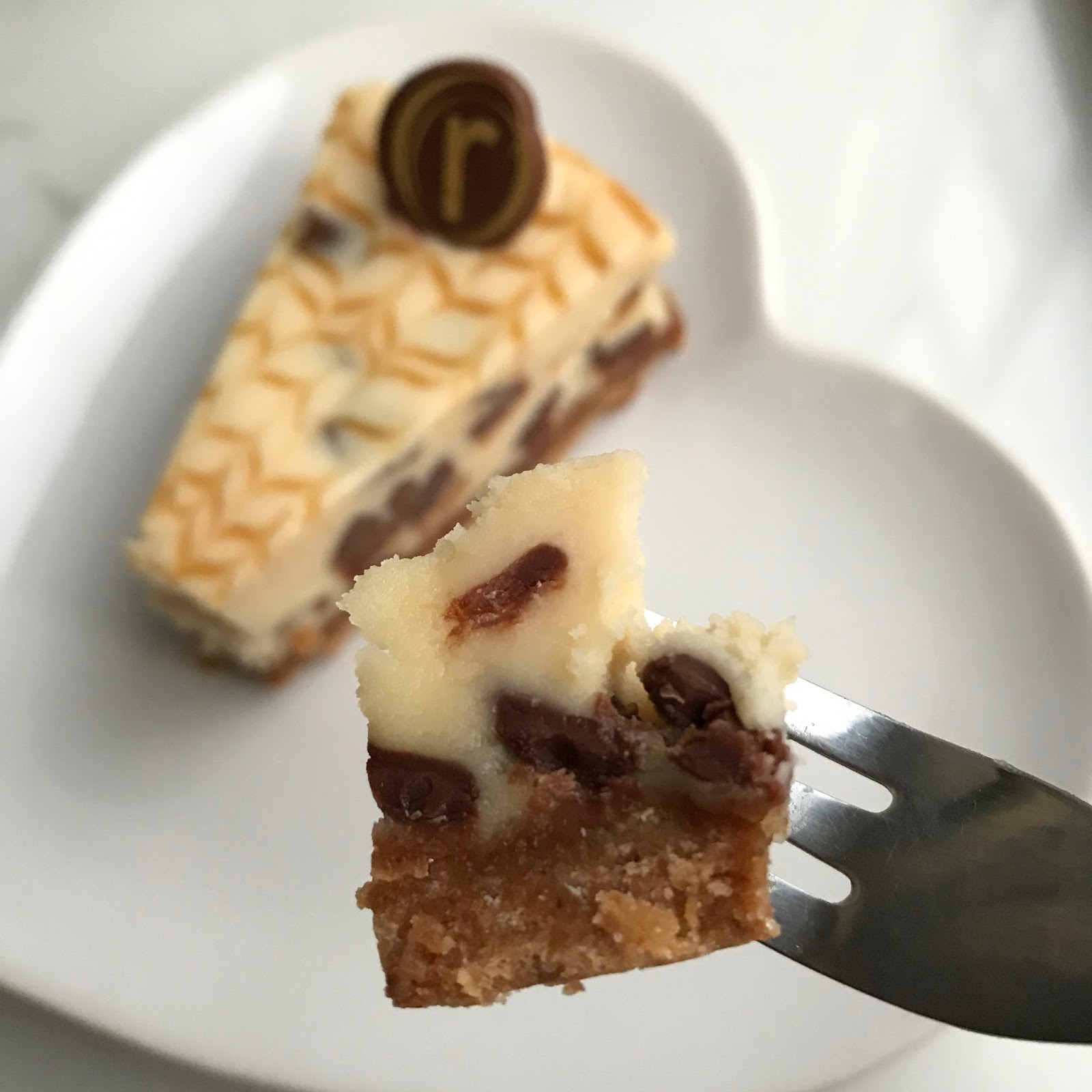 Archived Reviews From Amy Seeks New Treats: Rhokett Caramel Cheesecake ...