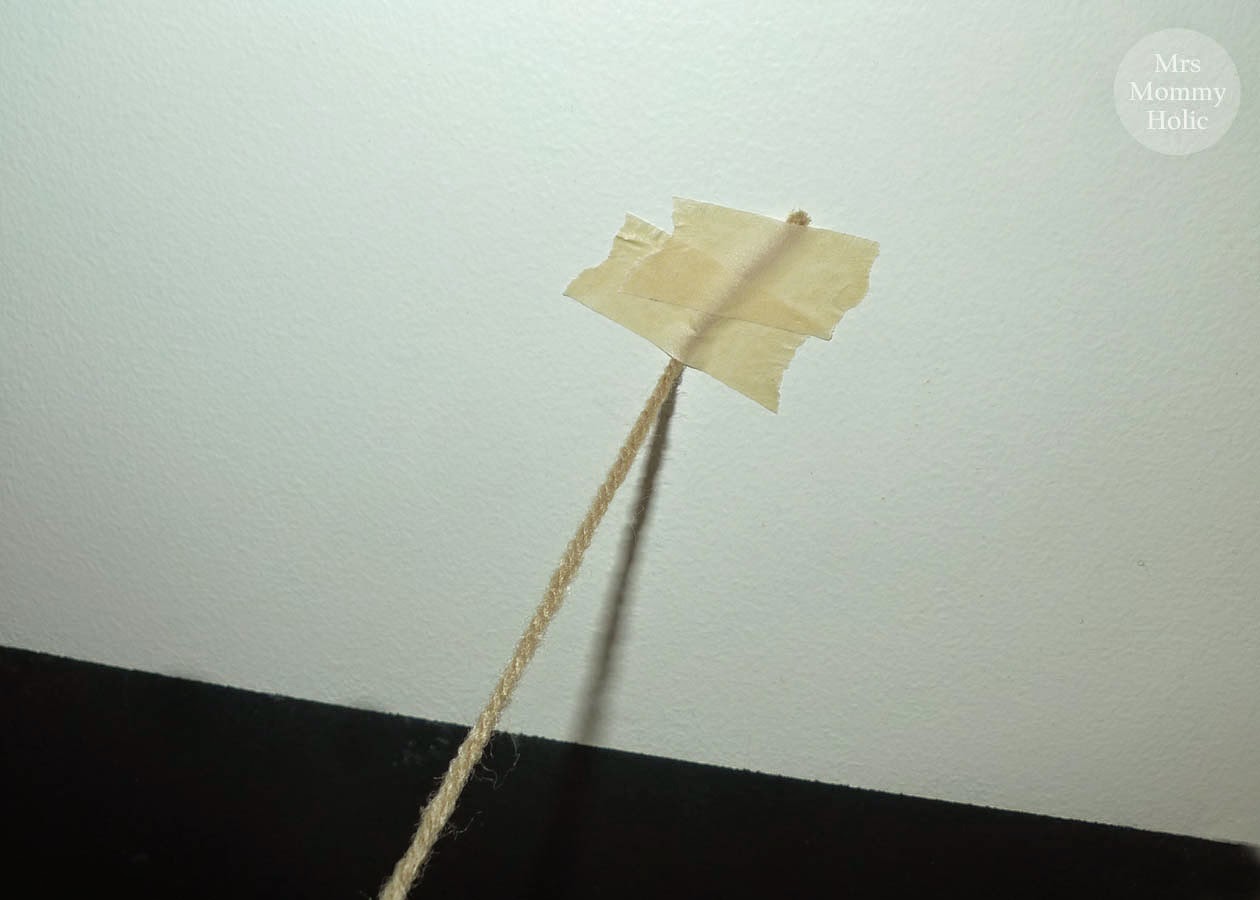 MrsMommyHolic: DIY: String Laser Maze