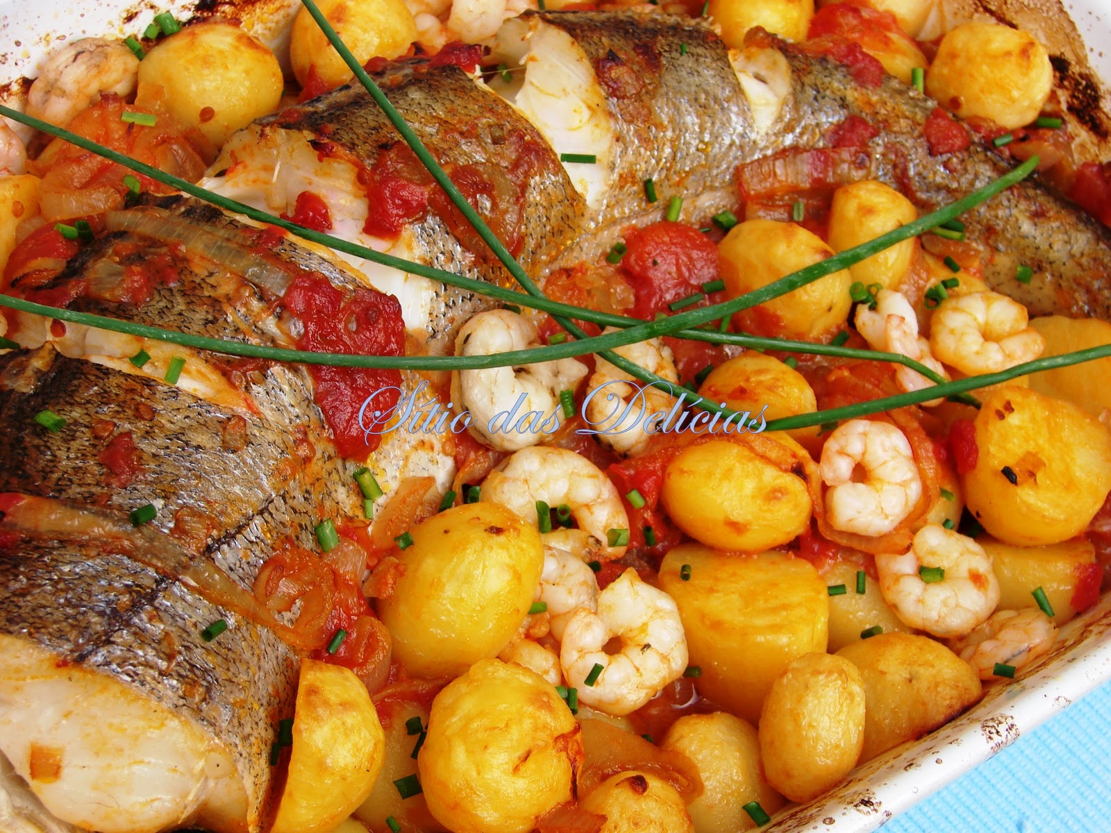 o sítio das delícias: Pescada no forno com Camarões e Mercado de Natal 2011