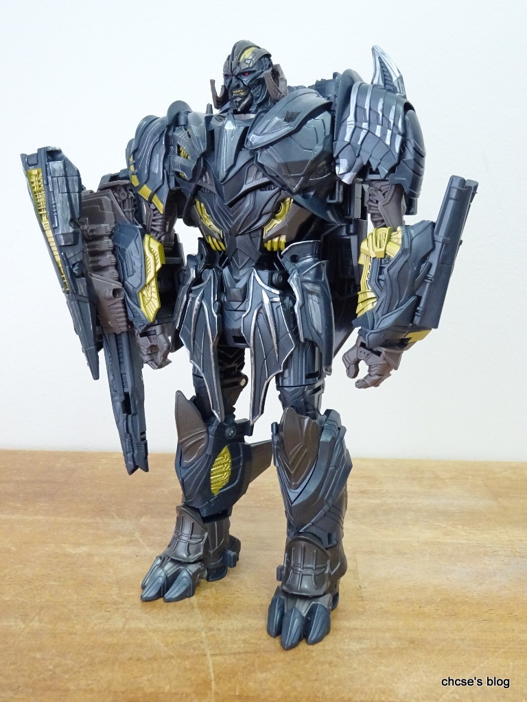 ChCse's blog: Toy Review: Transformers The Last Knight Megatron (Leader)