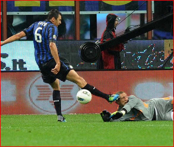 Fussball-Fouls: Die schlimmsten Fouls