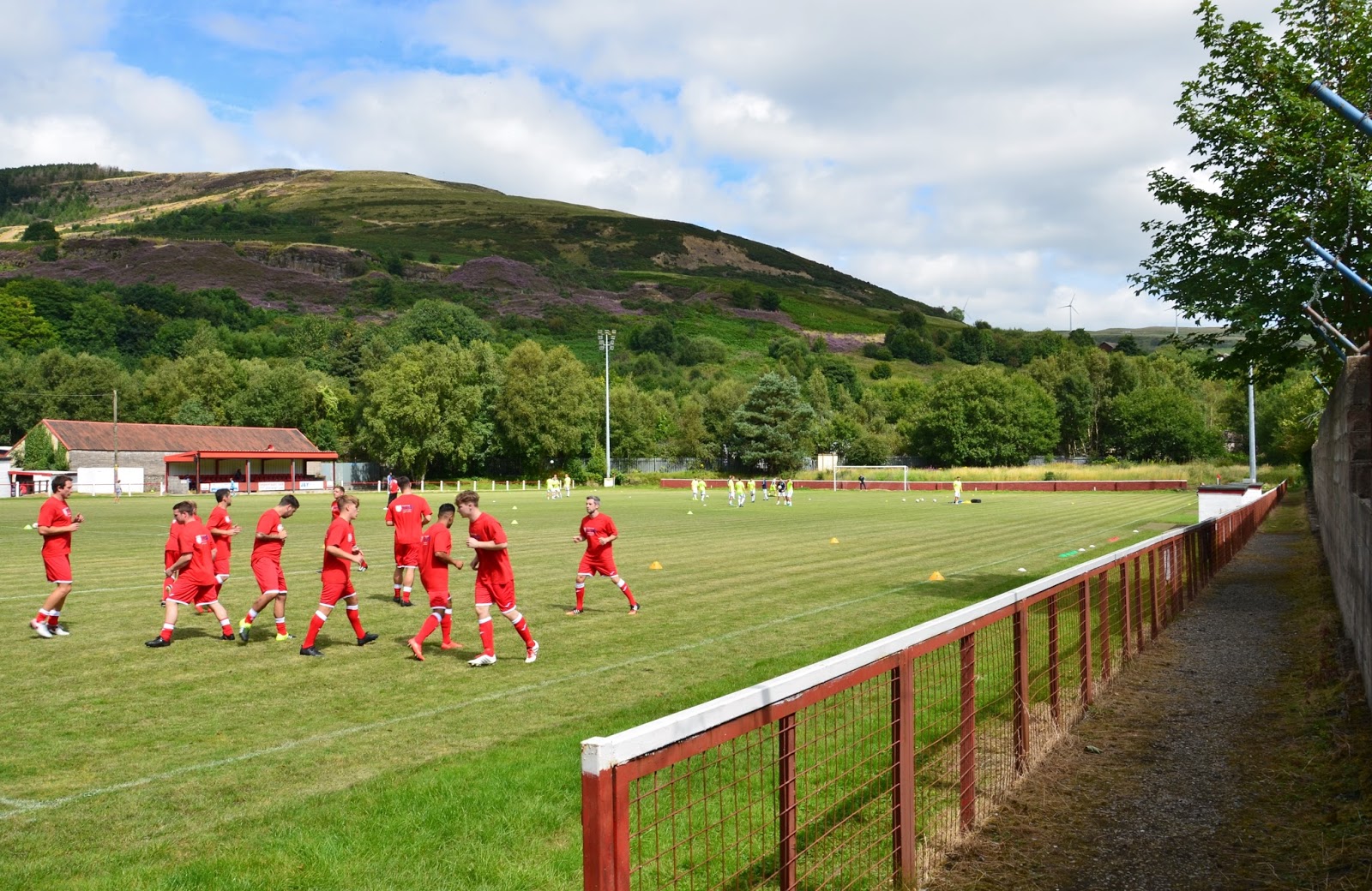 Extreme Football Tourism: WALES: Ton Pentre AFC