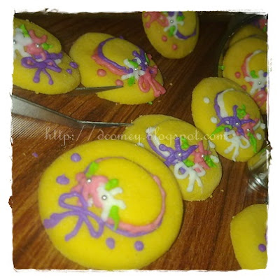 cOmOt cOmEy kEhiDupaN..: Biskut Topi