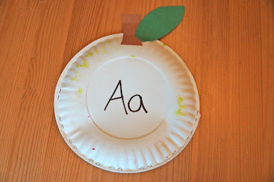 Baby Nierengarten Diaries: Apple name recognition