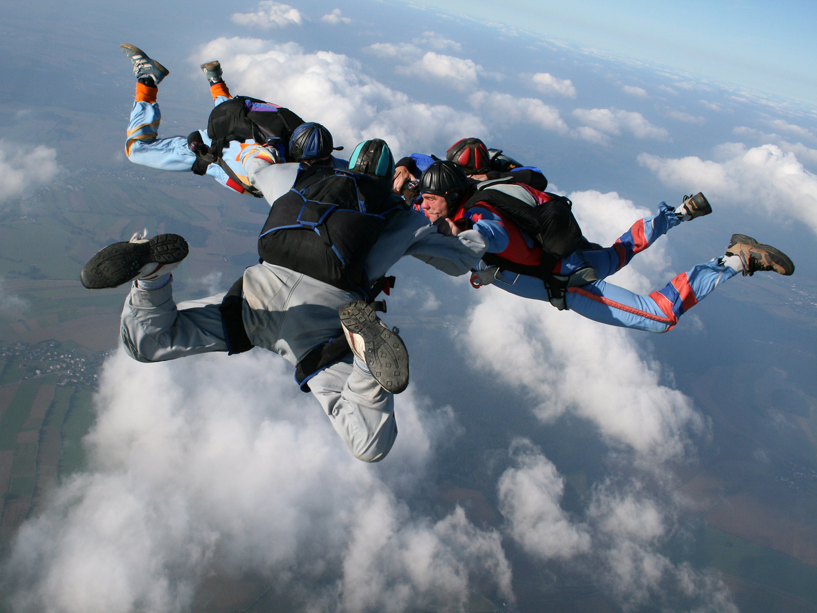 Skydiving Dekstop HD Wallpaper - Free Wallpapers - AgiatMoc