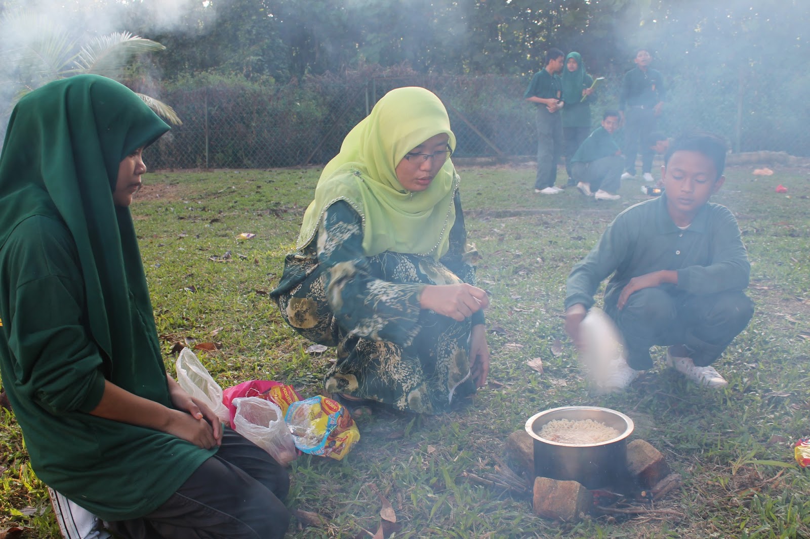 SMK BUKIT ROKAN : PROGRAM KRS,MASAKAN RIMBA
