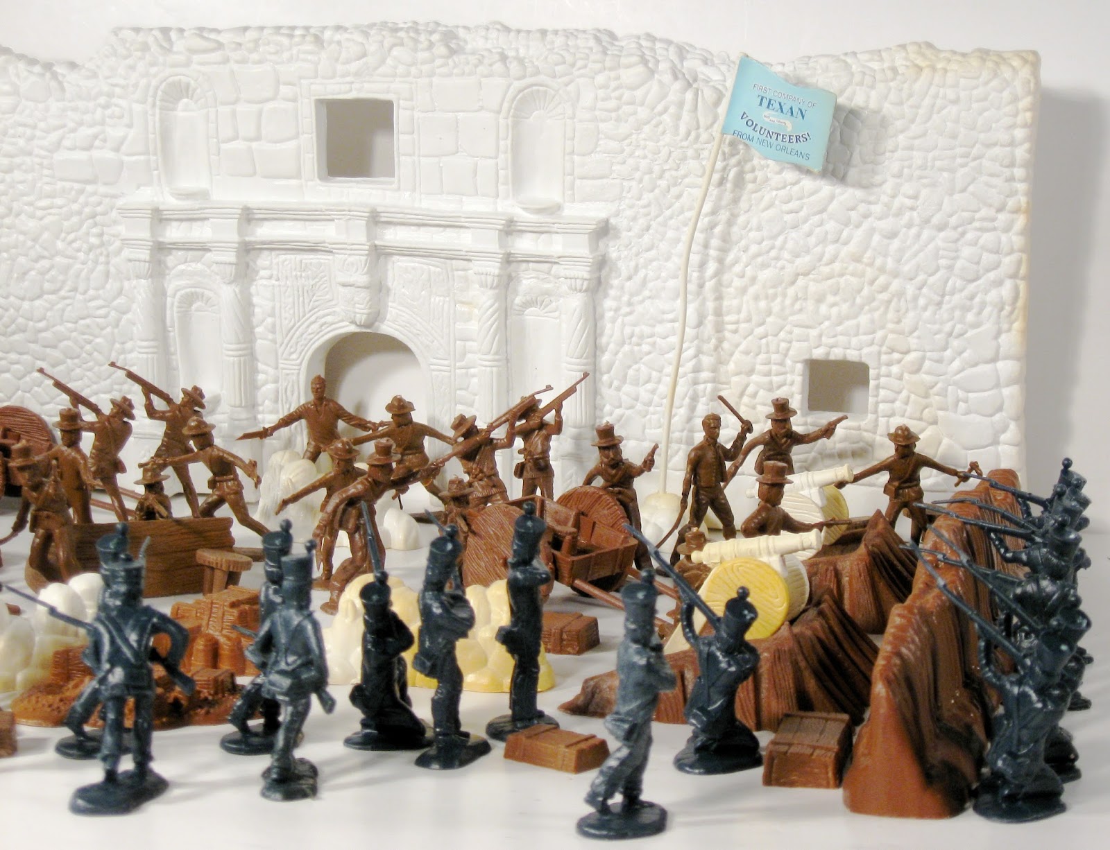 Toys and Stuff: BMC Alamo Playset 1999