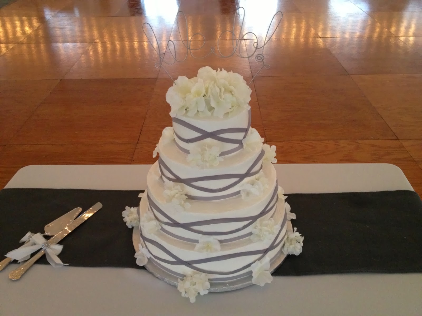Satin Ribbon Wedding Cakes - Northern VA, DC and MD Catering by Teatime
