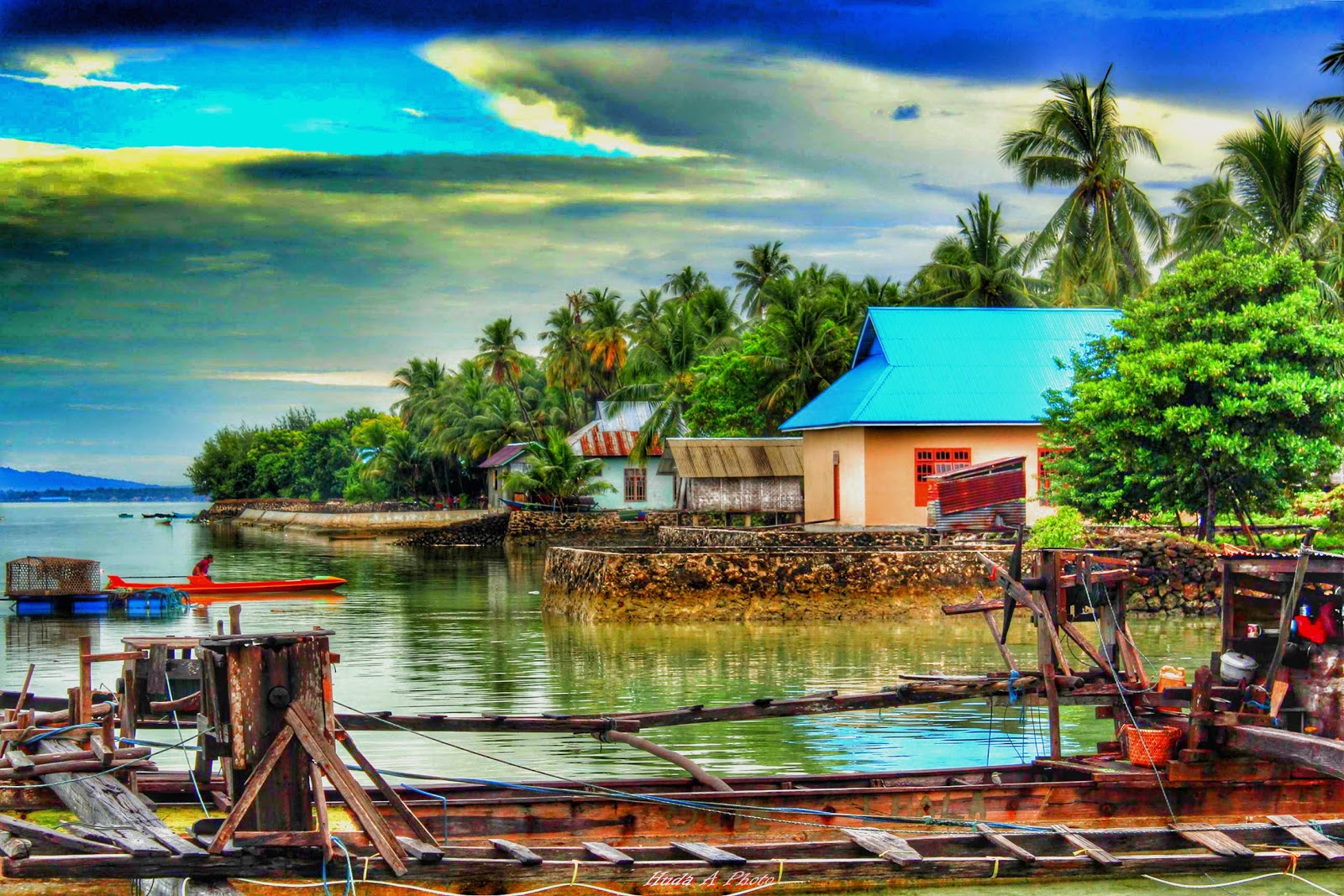 Huda Art Photograph: BONEOGE, BUTON TENGAH, SULAWESI TENGGARA, INDONESIA