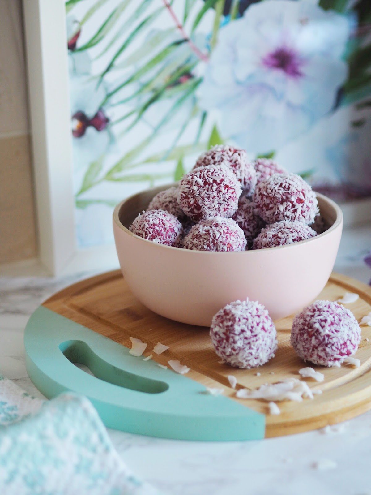 Recipe | Raspberry & Coconut Protein Energy Balls | Rachel Emily