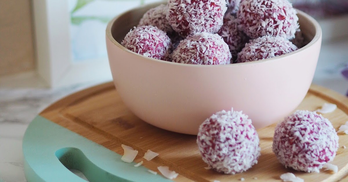Recipe | Raspberry & Coconut Protein Energy Balls | Rachel Emily