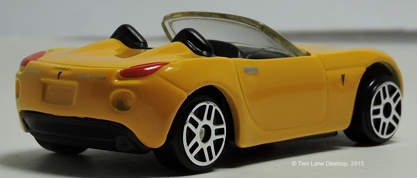 Two Lane Desktop: Maisto and Matchbox Pontiac Solstice coupe and ...