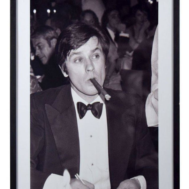 ALAIN DELON: HUMO. FUMATAS. SIGNAUX DE FUMÉE. SMOKE