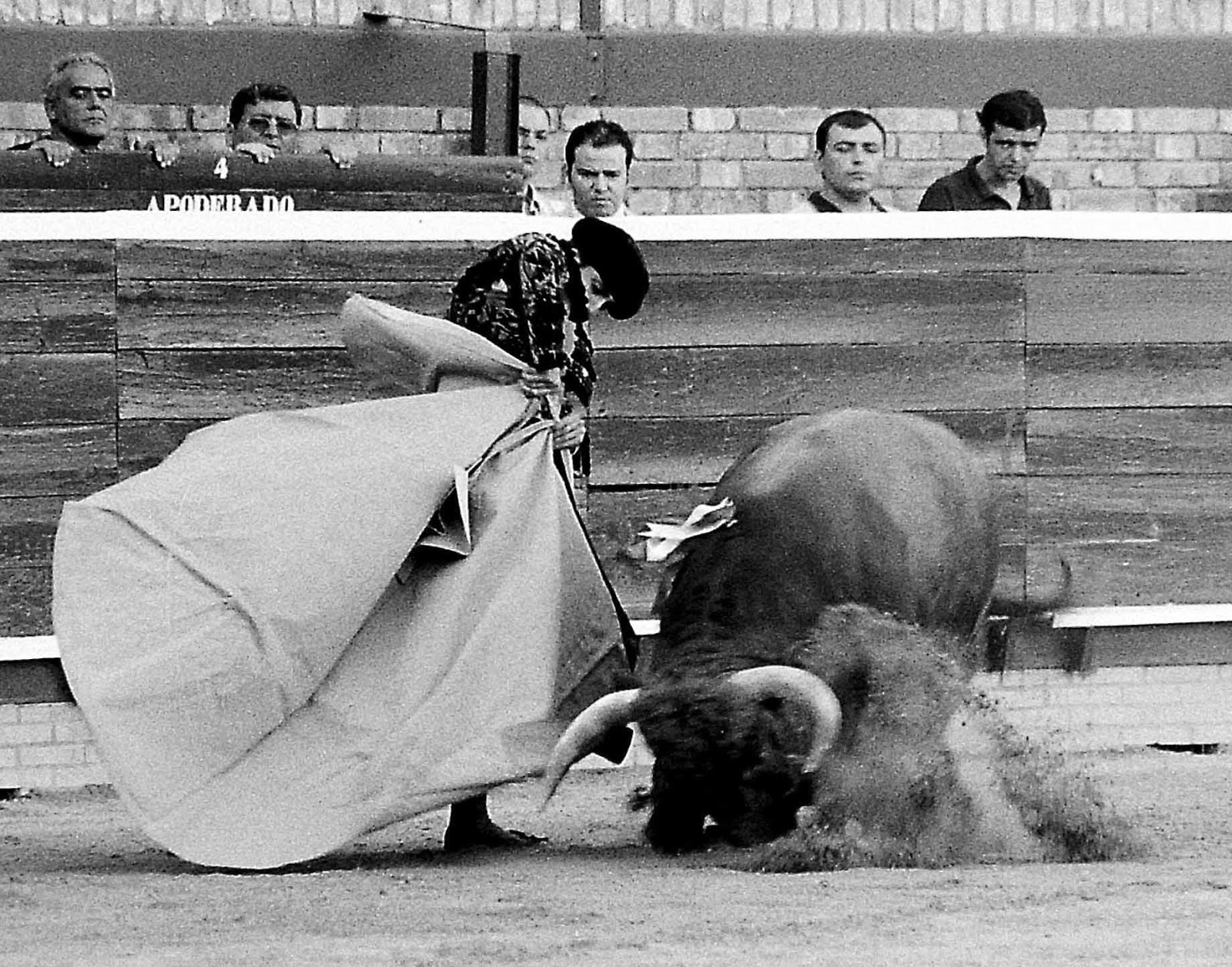 Lascosasdeltoro: EMILIO MUÑOZ, EL DUENDE DE TRIANA
