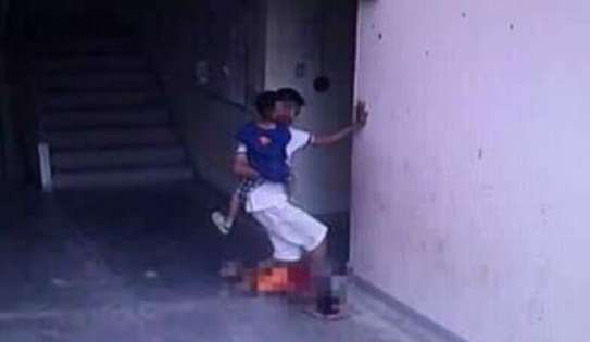 Photos/Video: Man caught on camera savagely stomping 7-year-old boy's ...