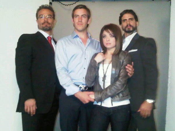 Violeta Isfel es Mónica Rinaldi en Una familia con suerte - Más Telenovelas