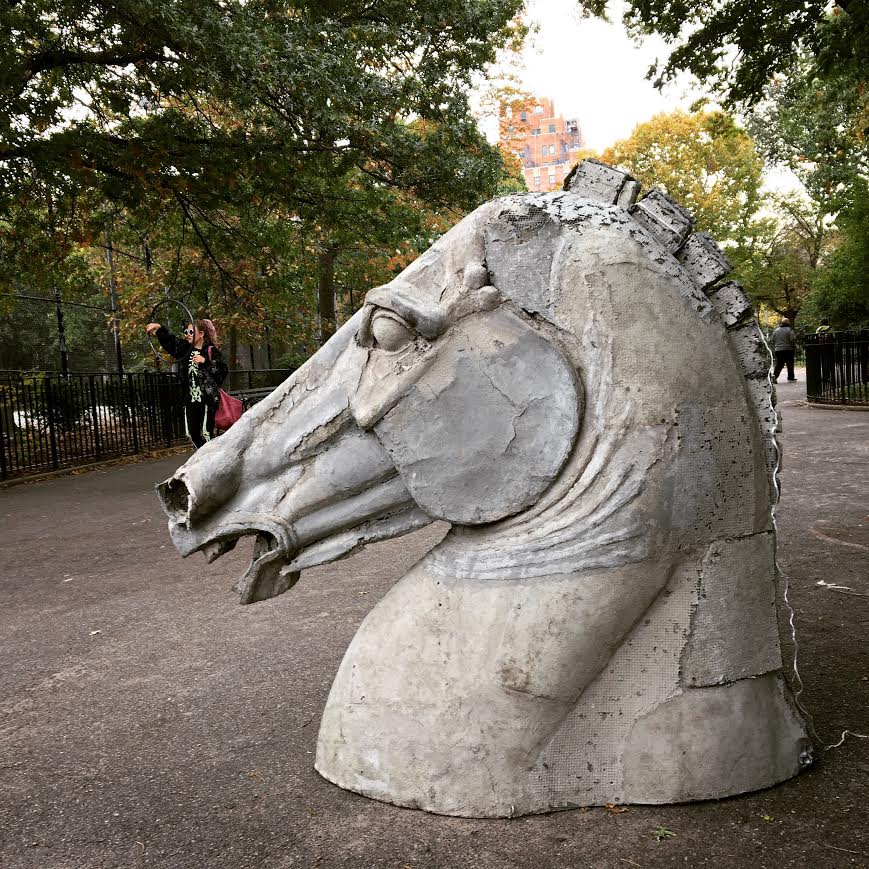 EV Grieve: The roving horse head continues to rove