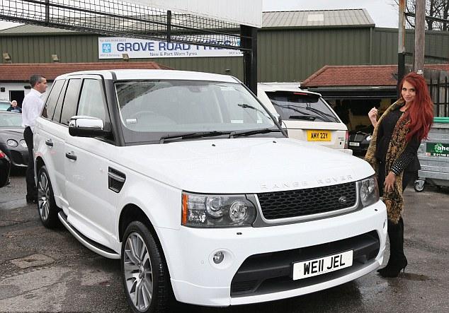 Kemi Online ♥: TOWIE Amy Childs £80,000 Well Jel Customized Number Plate