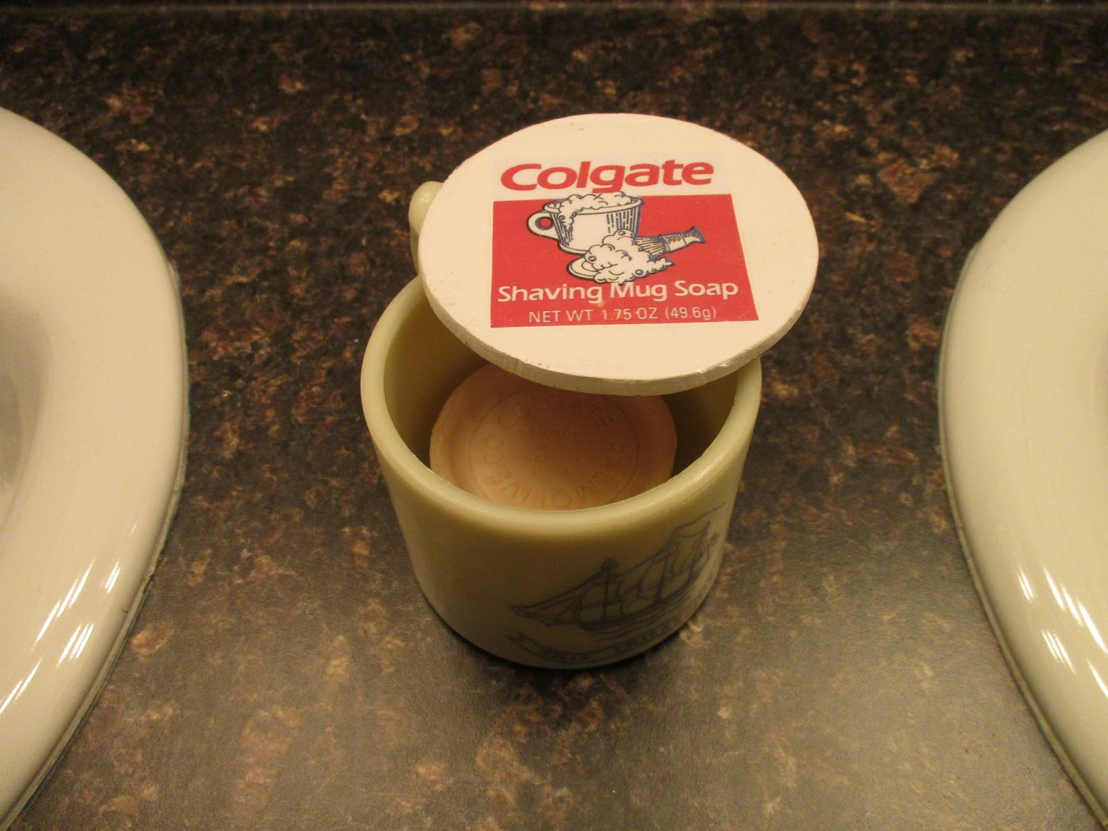 Jayaruh Shaving: Colgate Mug Shaving Soap