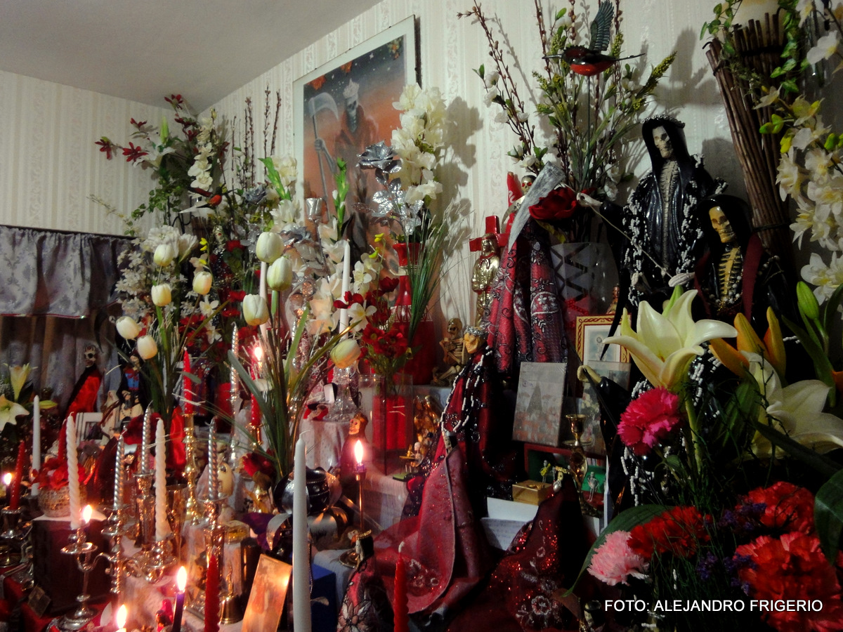 Religión y Cultura: Día del Santito - en lo de Perla