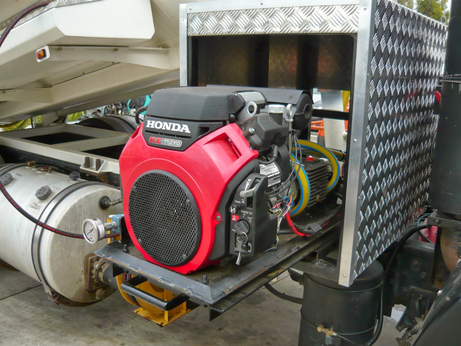 CHRISTIE PACIFIC CASE HISTORY: NON DESTRUCTIVE DIGGING AND EXCAVATION ...