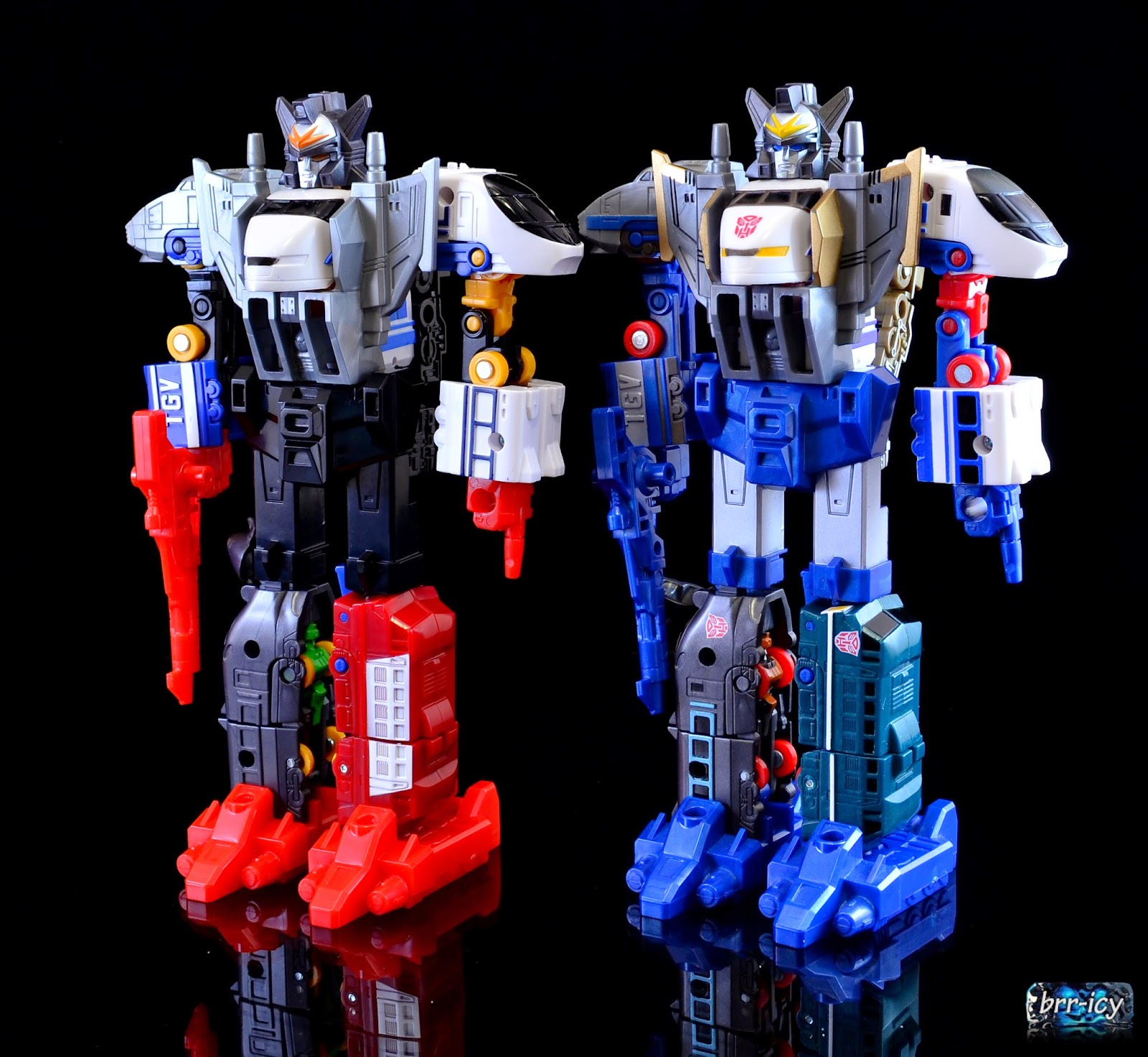 Brr-icy's Transformers Reviews: Operation Combination Sixtrain Comparison