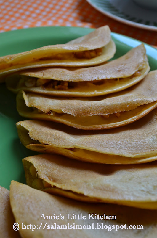 Mini Apam Balik a.k.a. Terang Bulan - Amie's Little Kitchen