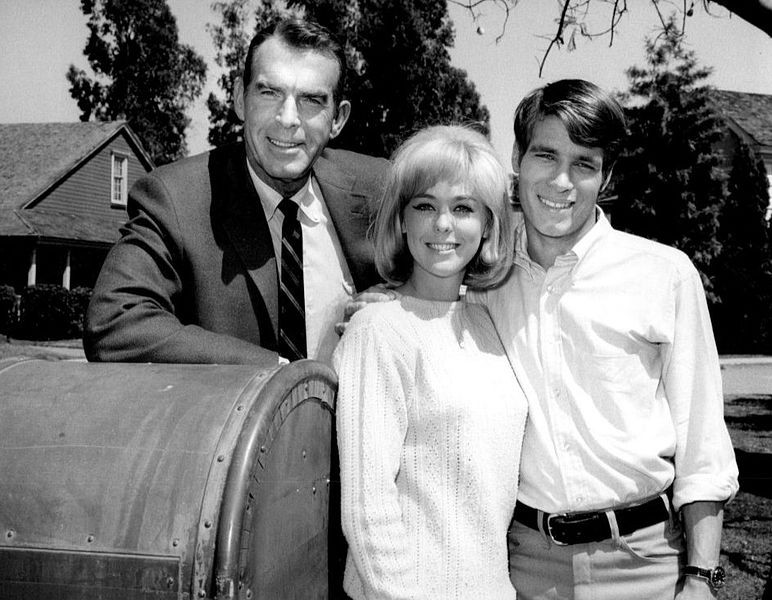 American News Broadcasting: Don Grady, Robbie on ‘My Three Sons,’ Is ...