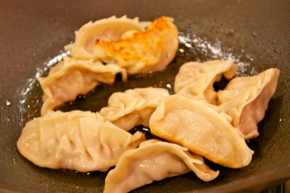 Asian & Moroccan-Inspired Lamb Potstickers - umommy