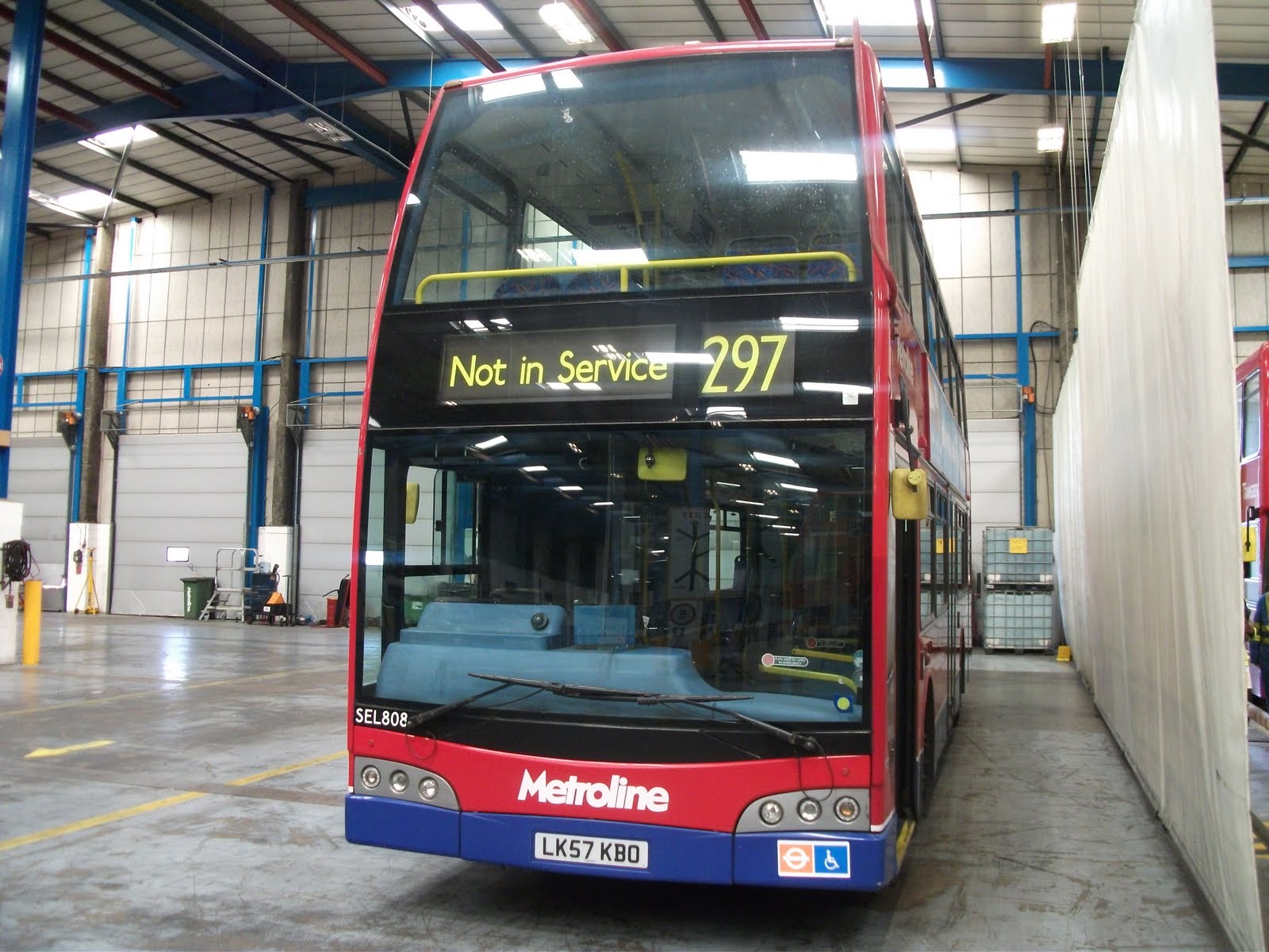 The Circle of London : Metroline CELF Center Part 19