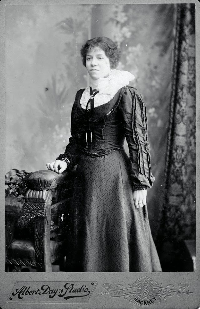 50 Classic Portraits of Pretty Victorian Ladies ~ Vintage Everyday