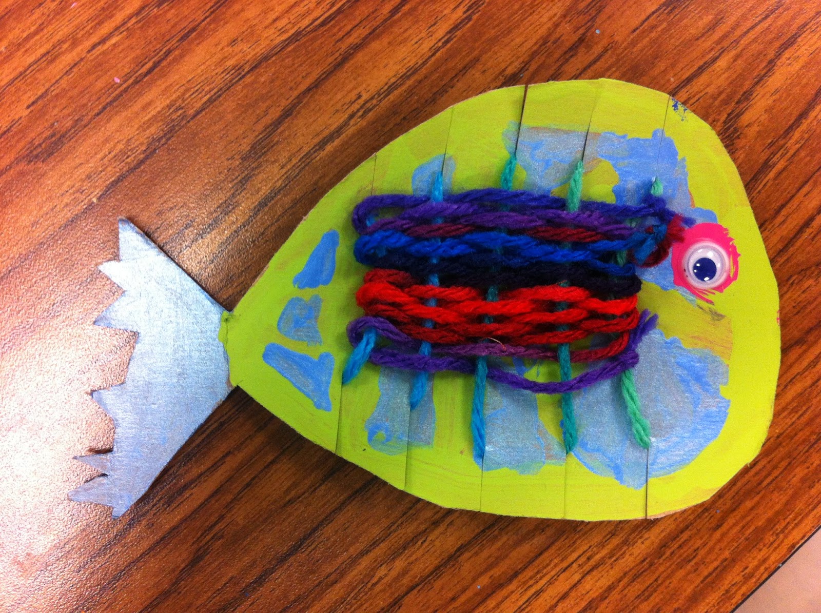Drip, Drip, Splatter Splash: Weaving Fish