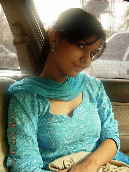 Desi Girls And Babes Simple Girls From Home