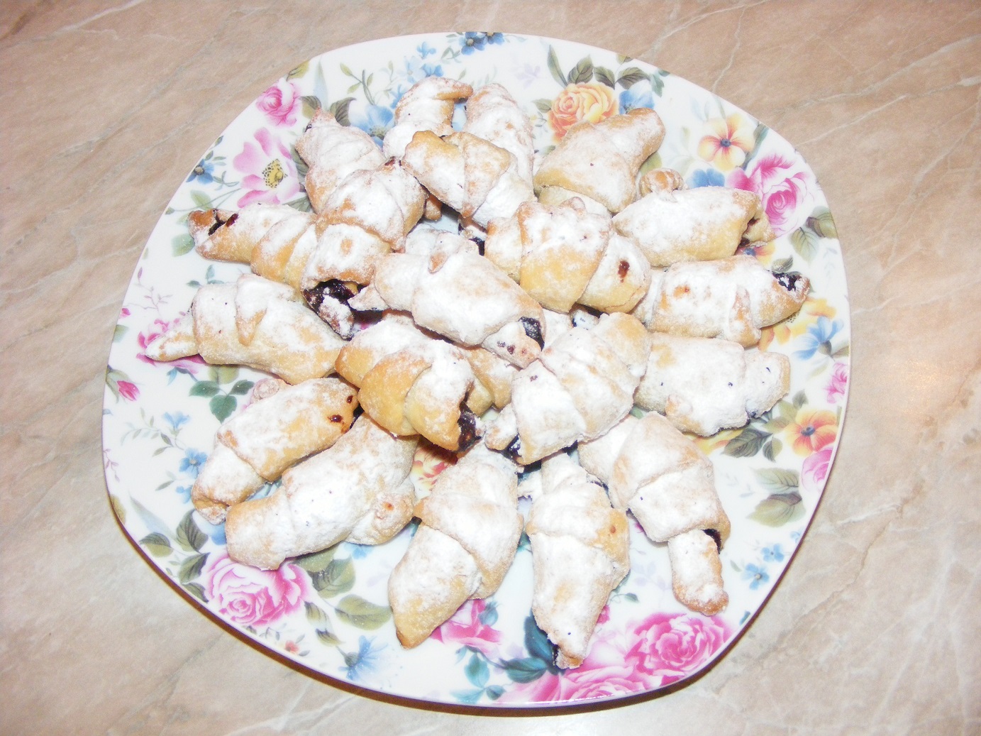 Cornulete cu untura si bors | Preparatedevis.ro