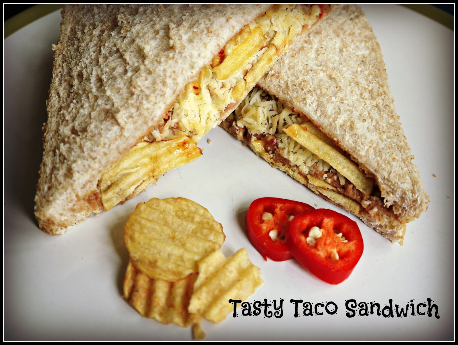 Inside the Wendy House: Tasty Taco Sandwich Recipe #crispsarnieweek