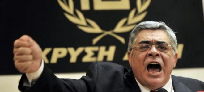 Σχεδιο της Χρυσης Αυγης για αποσταθεροποιηση με ομαδικη παραιτηση ...