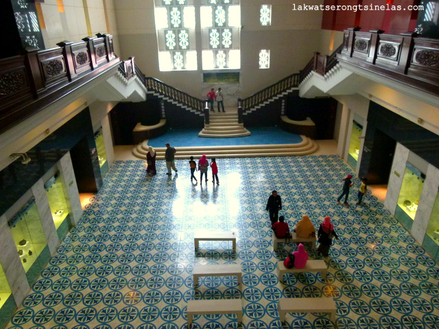 GETTING TO KNOW MALAYSIA THRU MUZIUM NEGARA - Lakwatserong Tsinelas