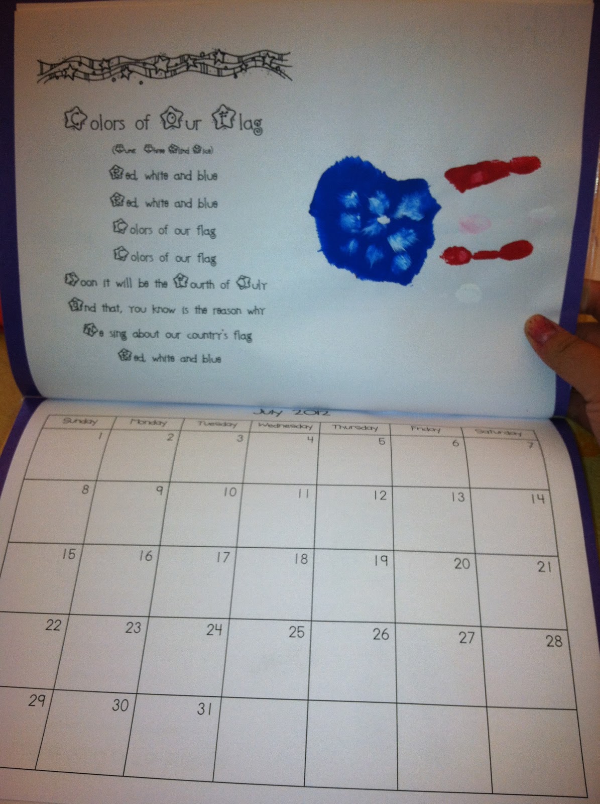Miss Nguyen's Class: Handprint Calendar: Gift to their Parents