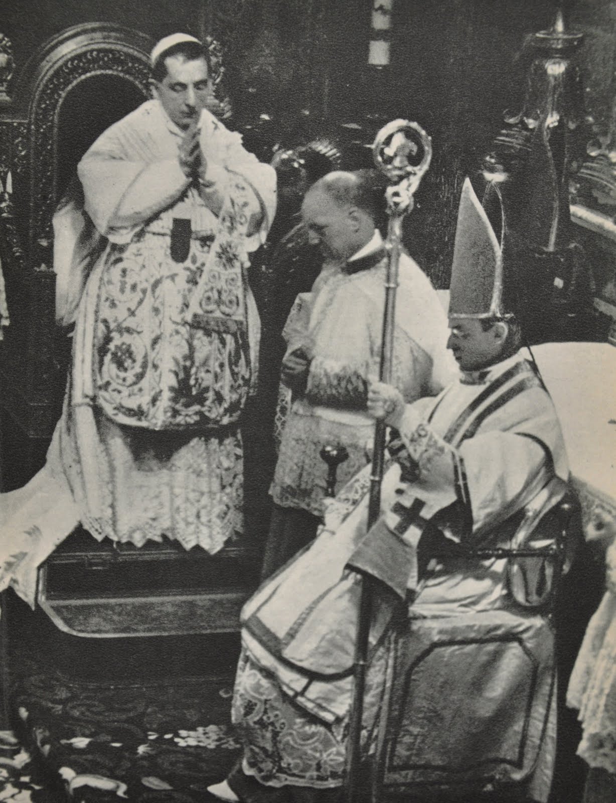 Catholica Omnia: Pope Benedict XV and Pope Pius XII
