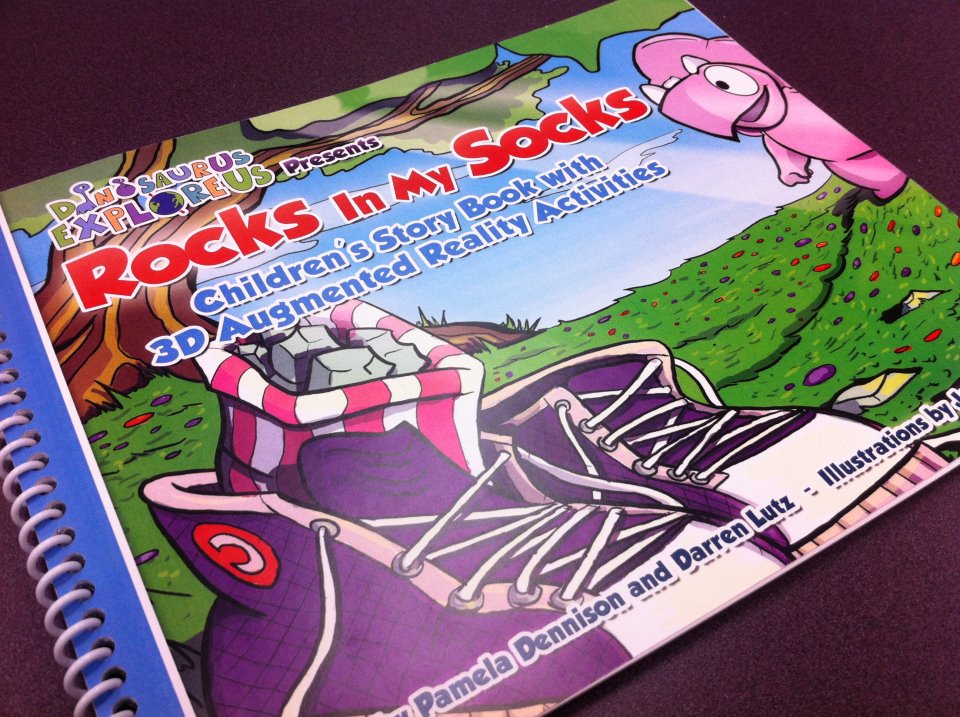 Red Balloon: New Interactive Dinosaurus ExploreUs Book