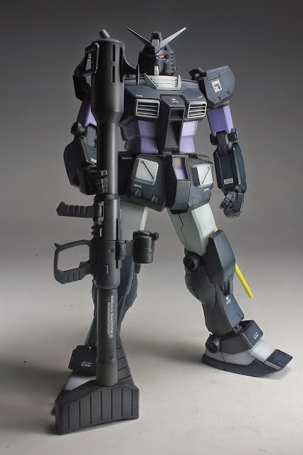 MG 1/100 RX-78-2 Gundam Ver KA."Black TRISTAR colors" Custom Build
