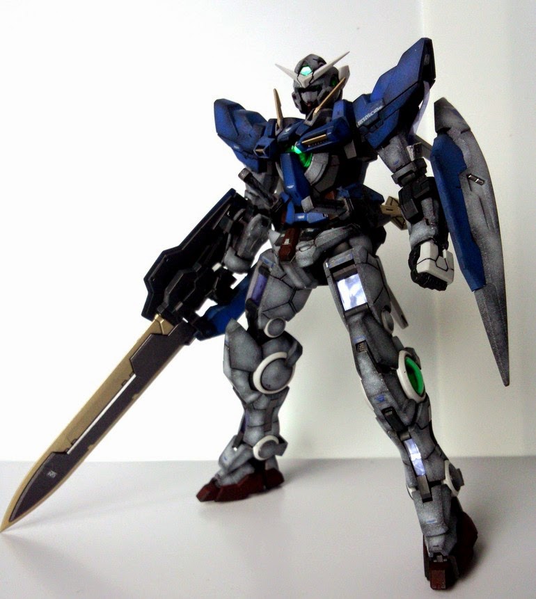 Custom Build: RG 1/144 Gundam Exia + Custom Cloak