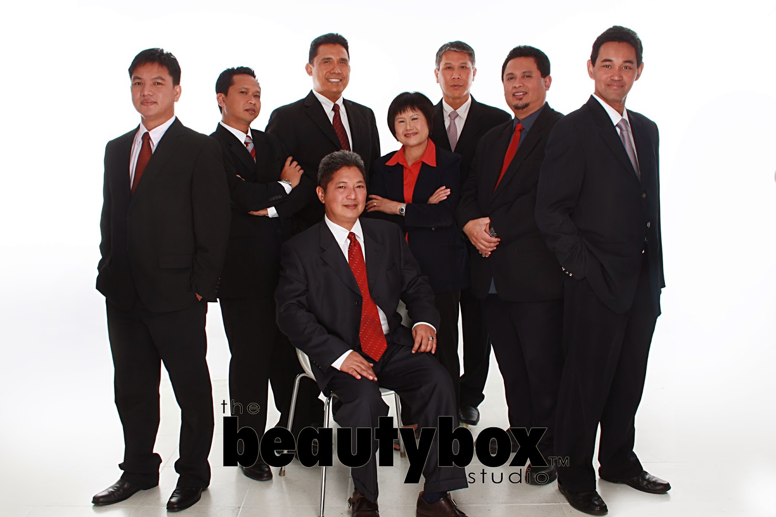 CORPORATE GROUP STUDIO PHOTOGRAPHY