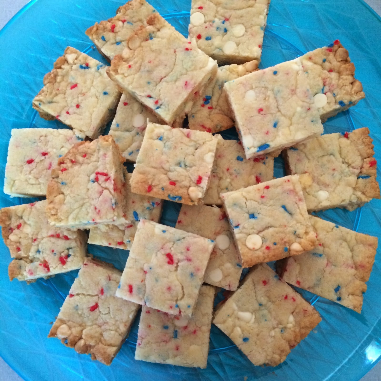 LIFE is better in PINK: Fourth of July Funfetti Bars