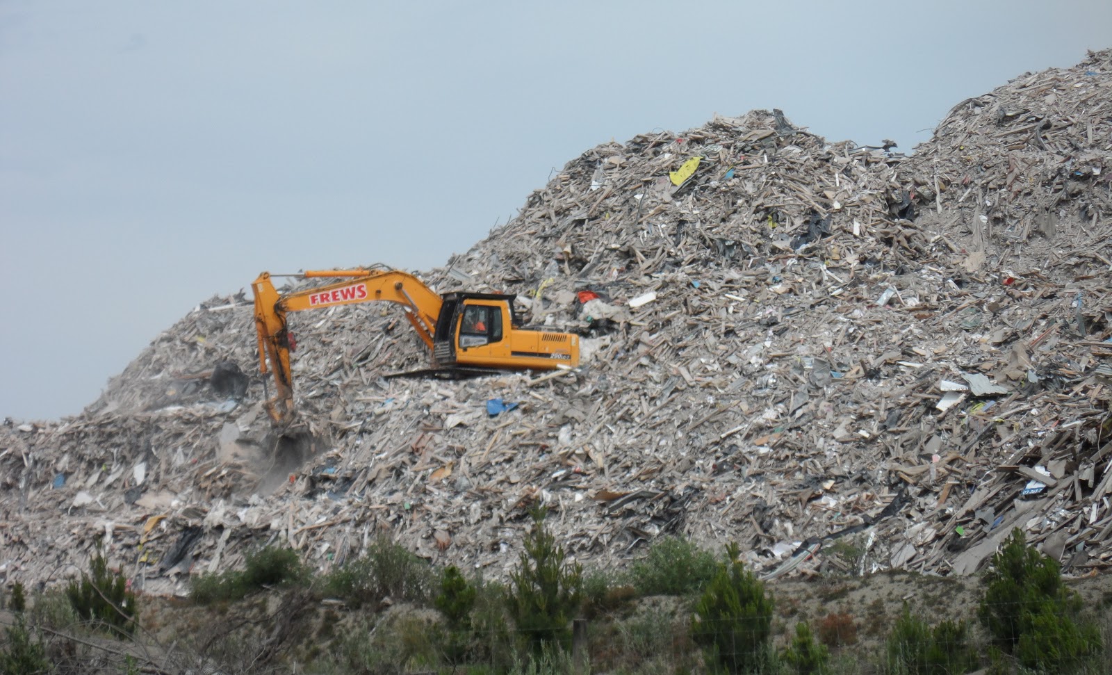 Woza Wanderer: Year 2 CERA. Burwood Dump, Exclusion Zone. Reckoning ...