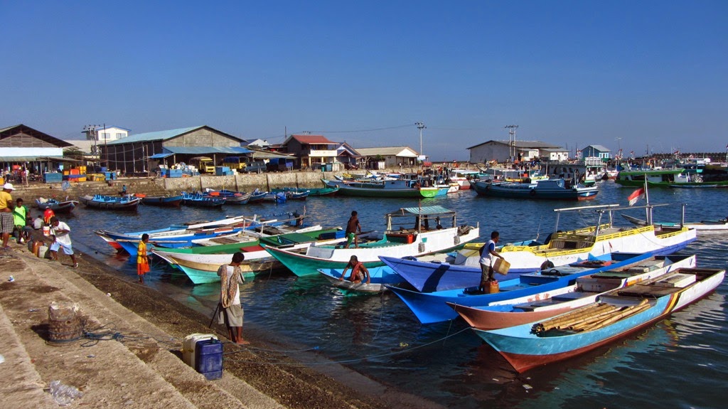 LET'S GO AROUND THE WORLD!!!: MENYIBAK MISTERI PULAU KERA