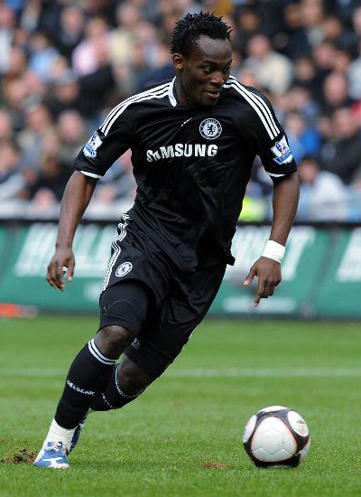 Chelsea FC: Chelsea Player >> Michael Essien Profile and Biography