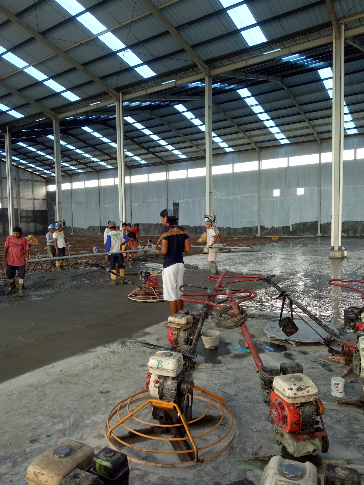 Jasa pengecoran jalan Rigid pavement Jasa pengecoran gudang Jasa trowel ...