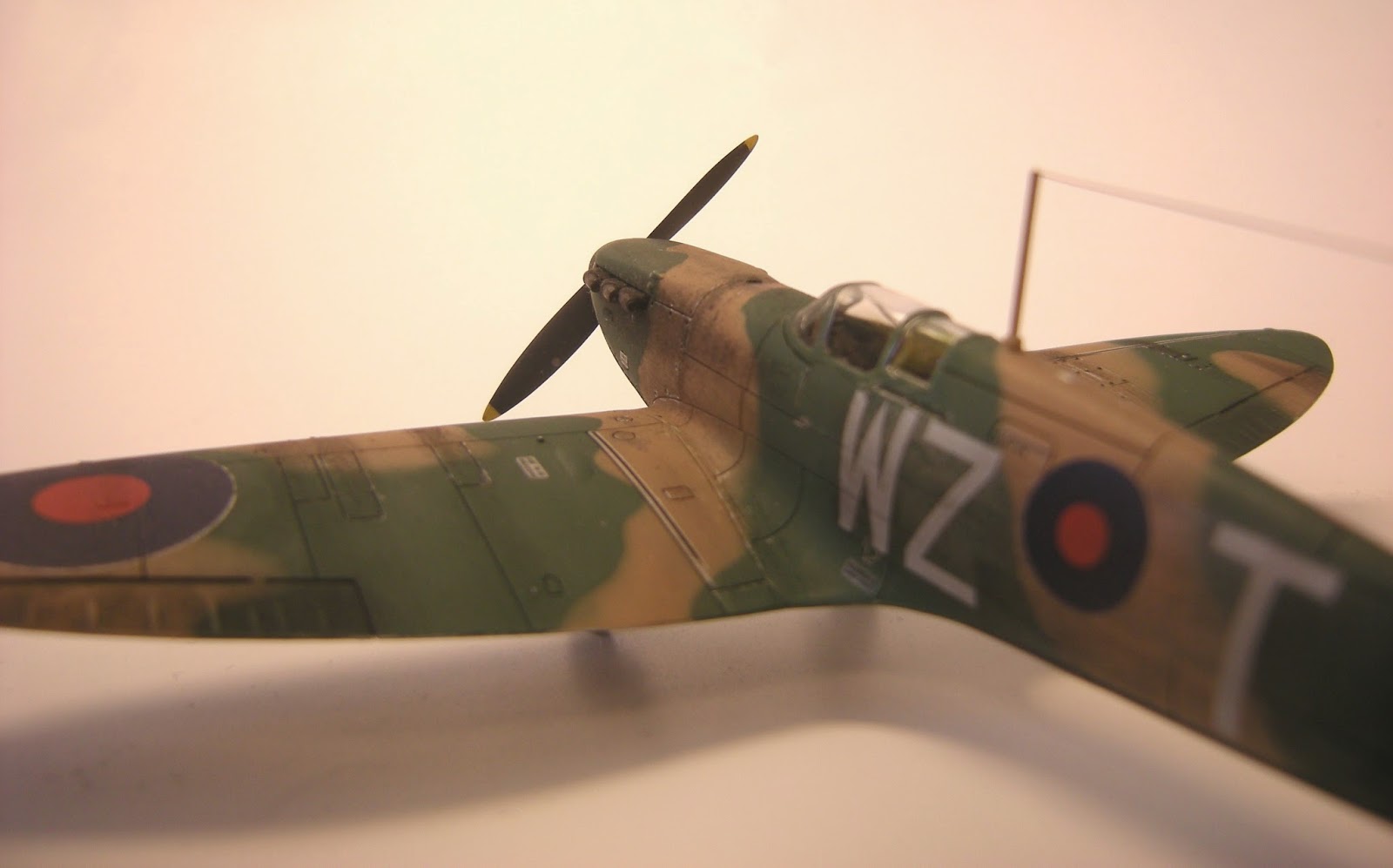 1/72 Scale Kits & Diorama: Airfix Spitfire Mk1