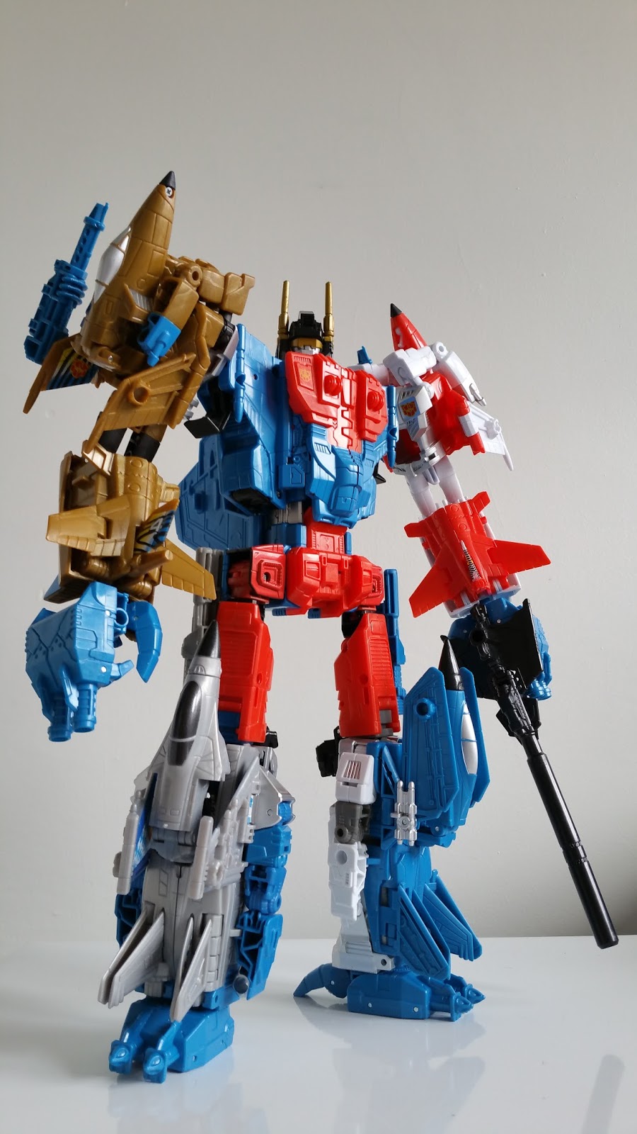 Masterforce UK: Combiner Wars Generation 2 Superion Giftset Review